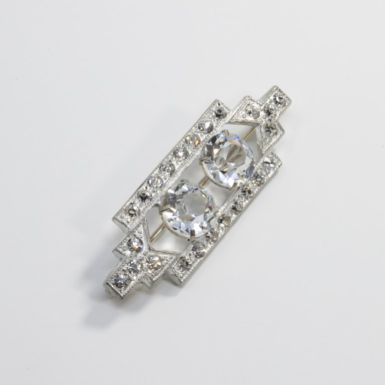 Art Deco Clear Prong Set Crystal Rectangular Pin in Silver Tone ...