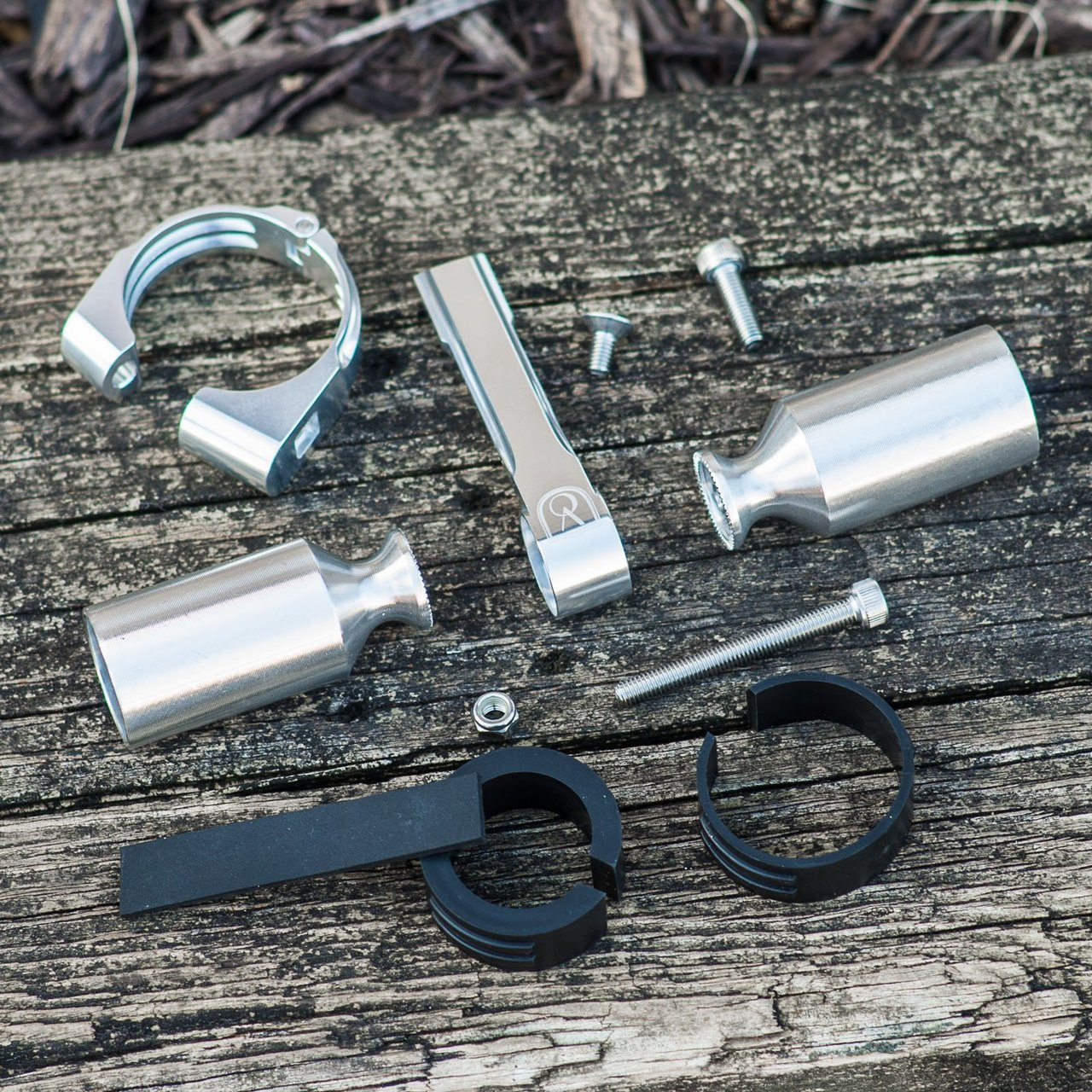 Handlebar Accessory Mount - Freshtripe