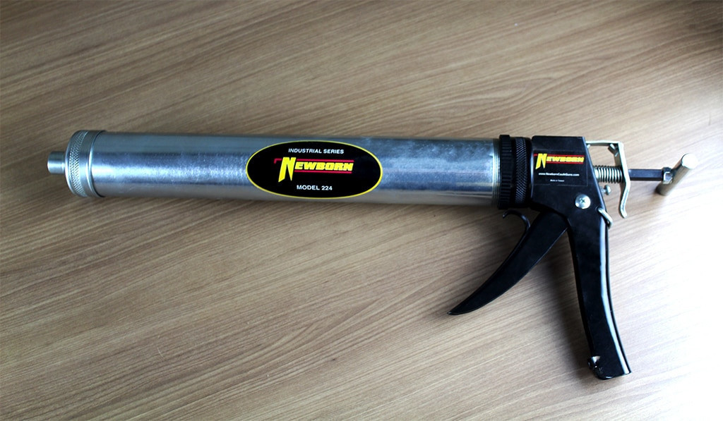 Bulk Caulking Gun - Unicon Concrete Specialties
