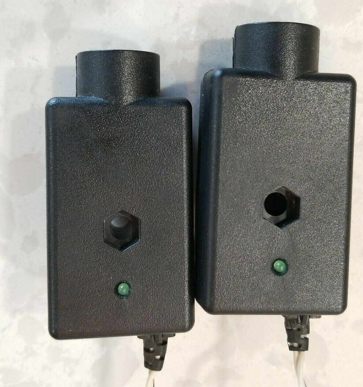 Liftmaster Chamberlain 41A4373 Old Style Infrared Safety Sensor Photo ...