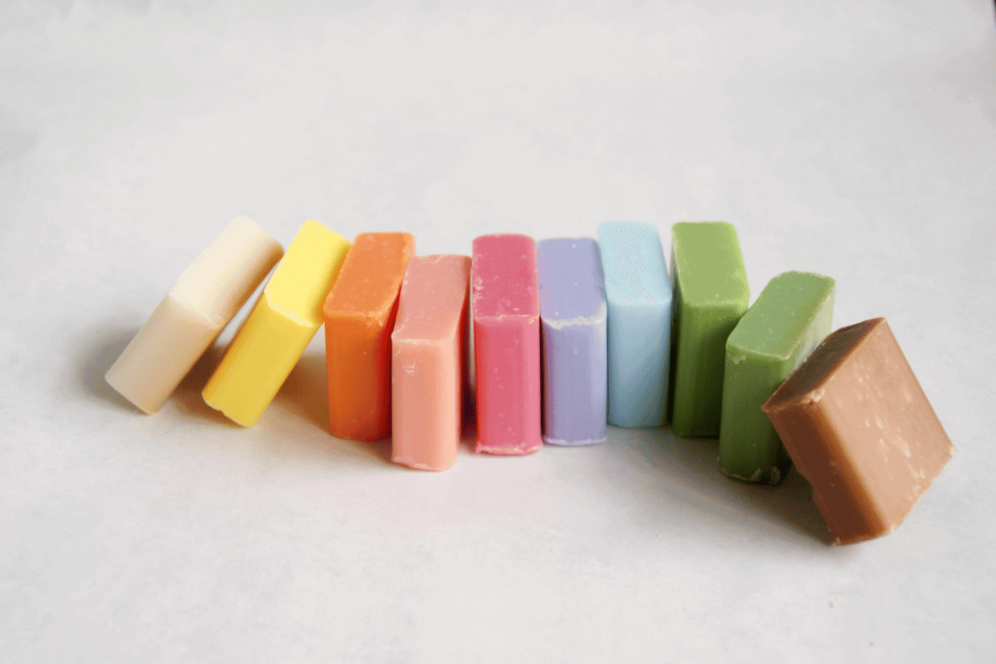 MAKE DIFFERENT COLOURS FOR YOUR SOAP - N-essentials Pty Ltd