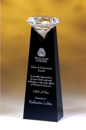 Rising Diamond Crystal Award