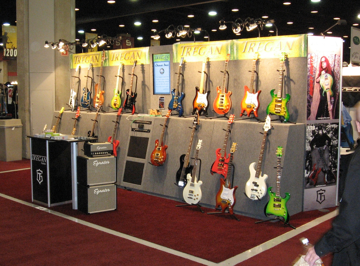 Buy a used - Custom Modular Display 6 free standing display, one ...