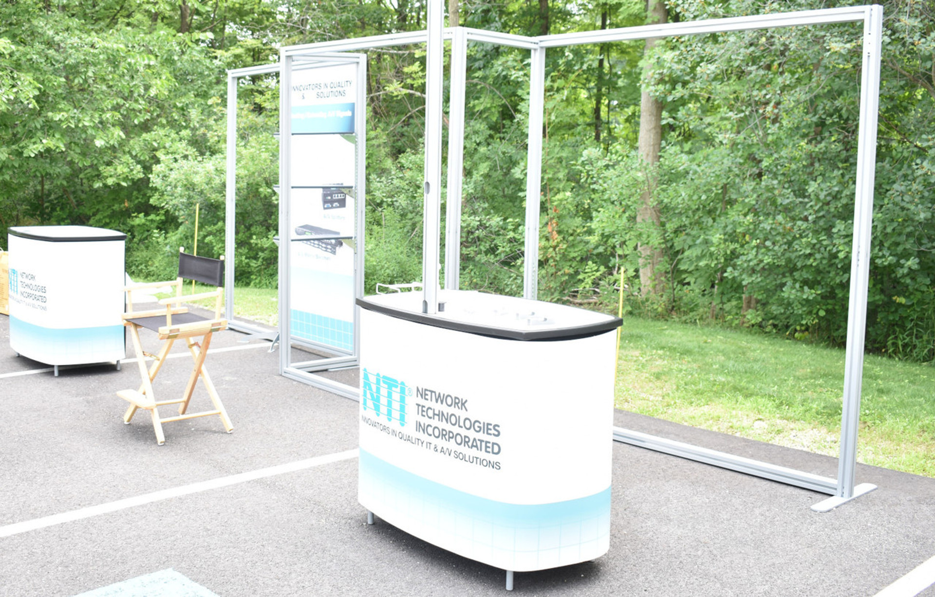 Recently Sold Used Booth! - Custom Magnetic Trade Show Booth 10x10 Easy to re-brand, used 1 time ...