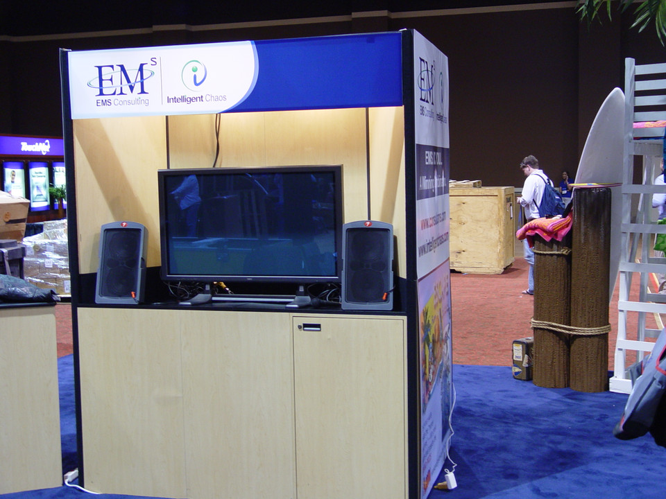 Buy a used - 20'x20' Modular Laminate Booth - UsedBooths.com