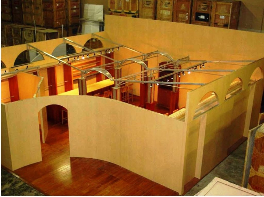 Recently Sold Used Booth! - High Quality 30' x 30' Booth - UsedBooths