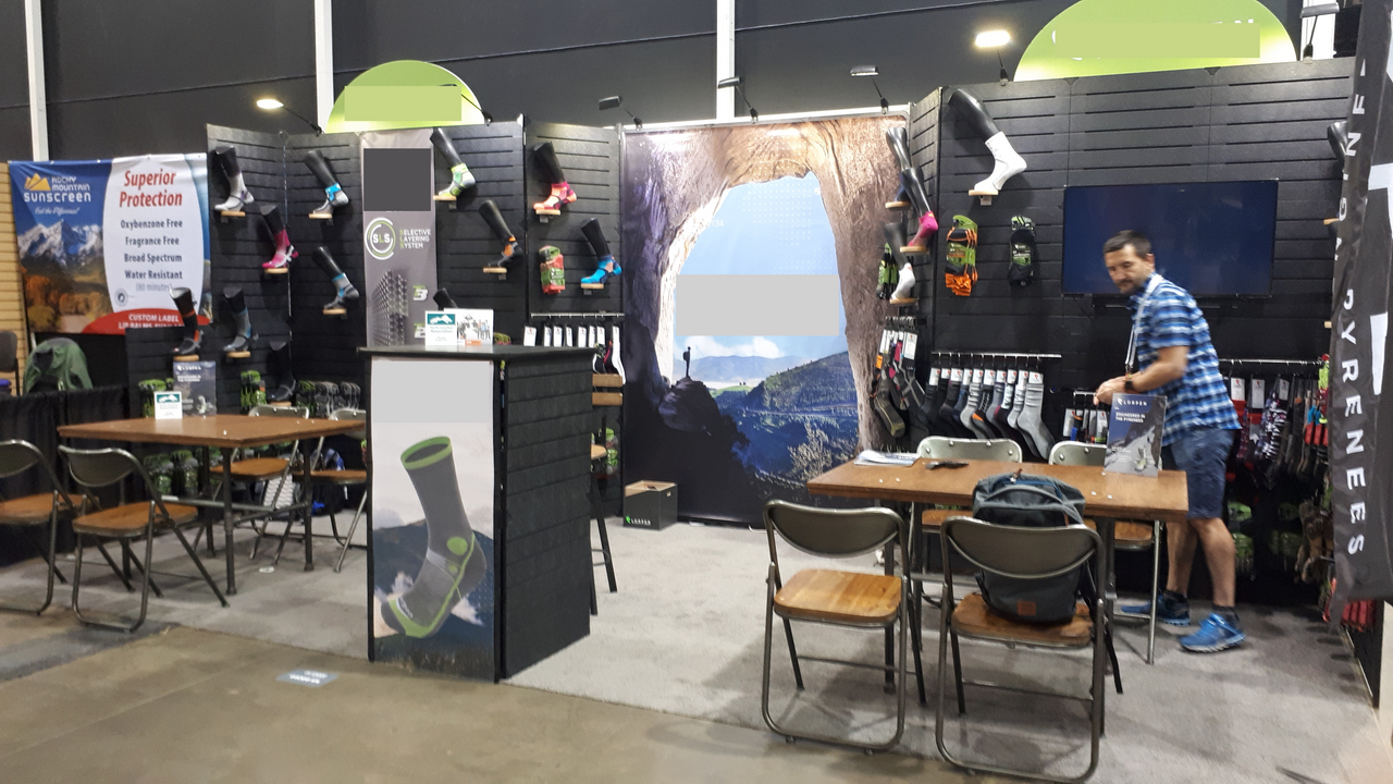 Recently Sold Used Booth! - SNAP PANEL DISPLAYS (16 Boxes Total ...