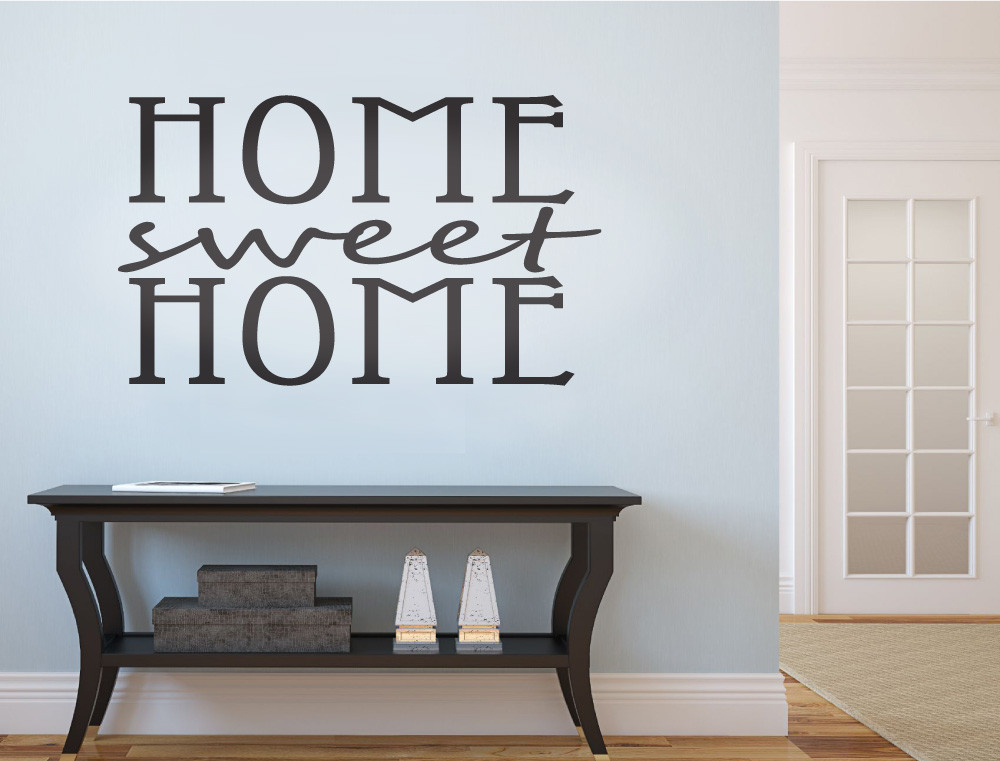Family is The Heart of This Home Wall Sticker