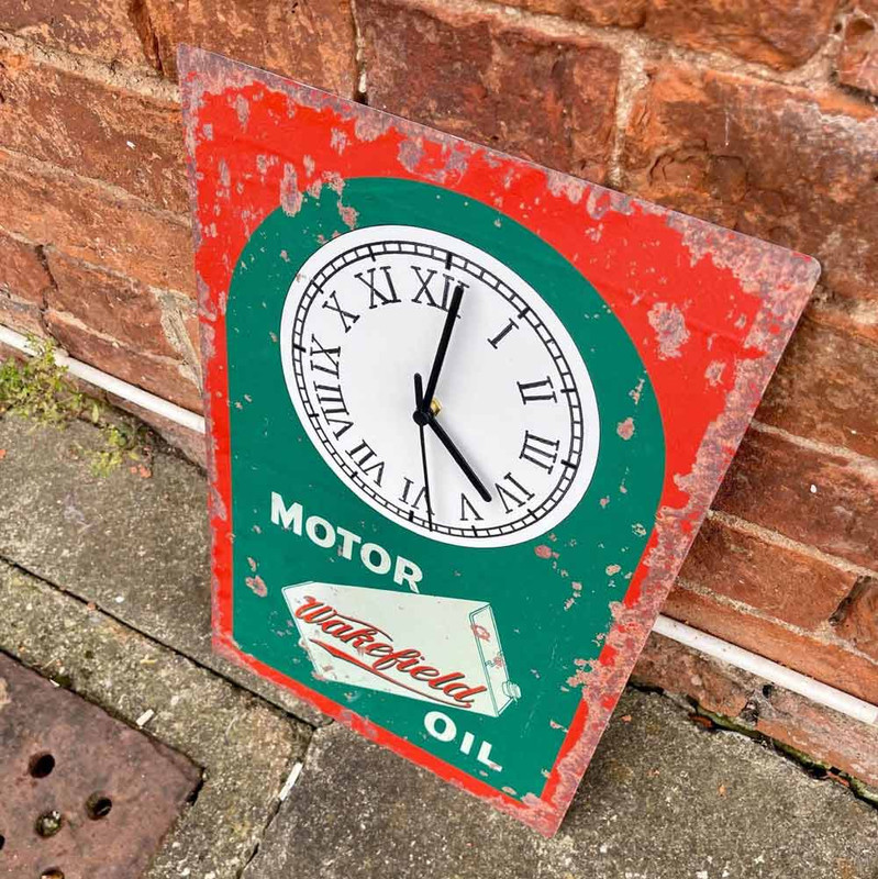 Wakefield Castrol Motor Oil Sign Metal Wall Clock - 30cm x 45cm
