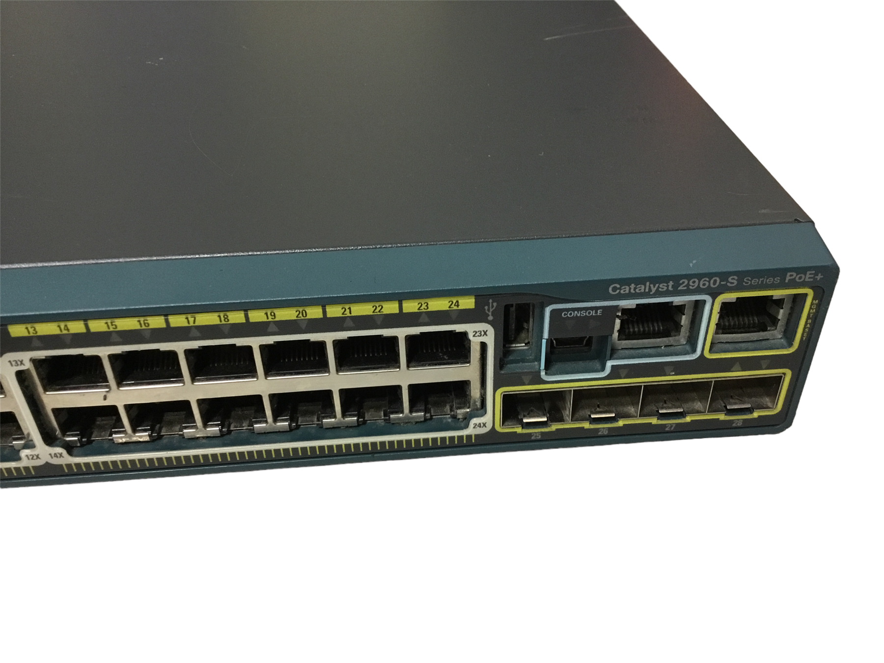 CISCO Catalyst 2960-S 24 Port POE+ Switch WS-C2960S-24PS-L