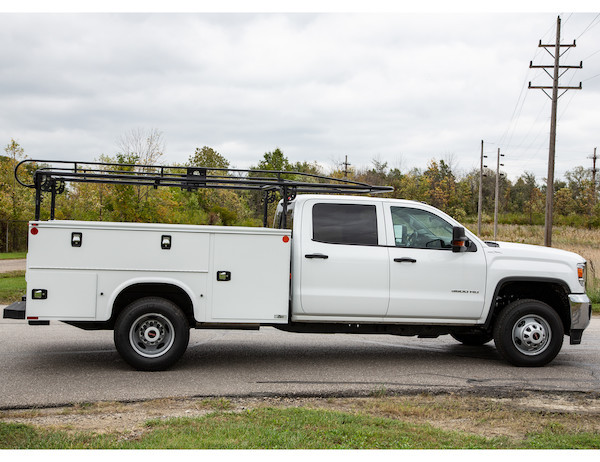 BUYERS 1501250 13-1/2 Foot Black Service Body Ladder Rack