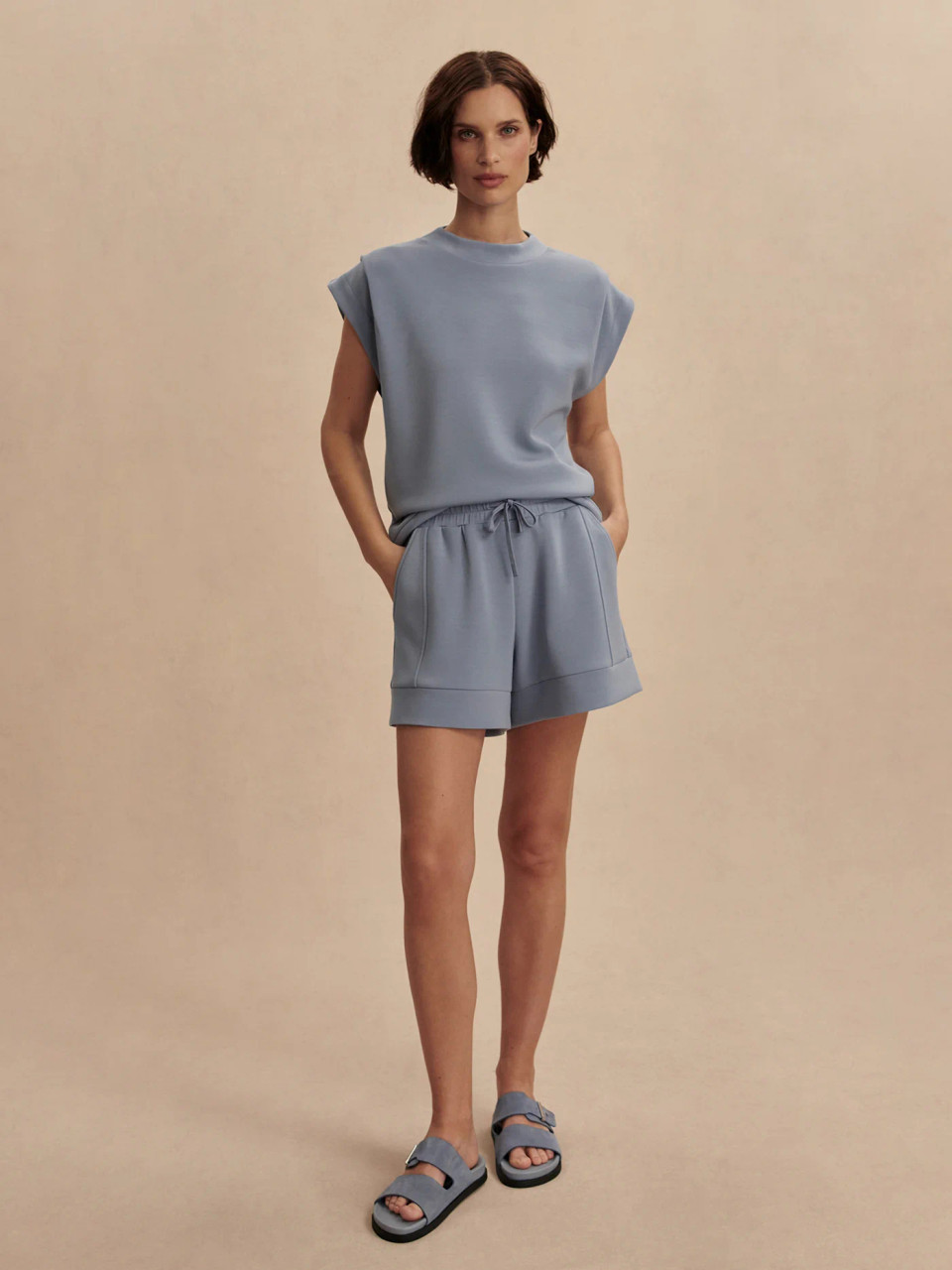 ATRIUM HIGH RISE SHORT (4.5) IN BLUE - X&O Boutique
