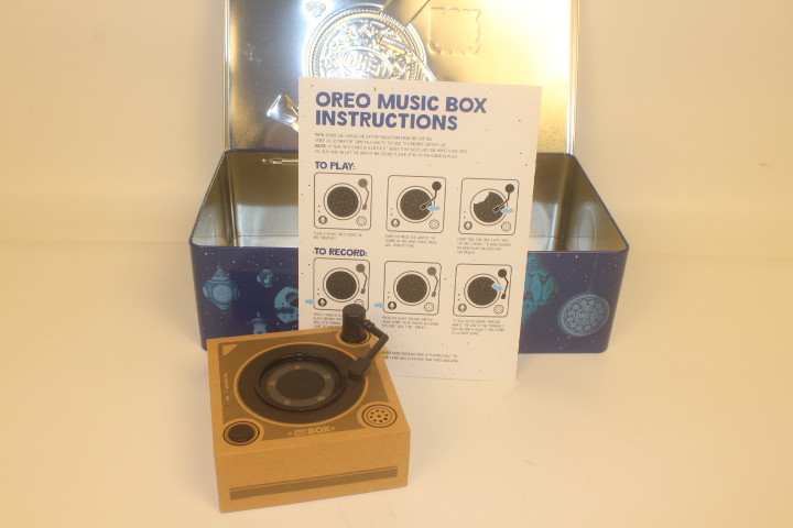 Collectable Oreo Music Box and Tin