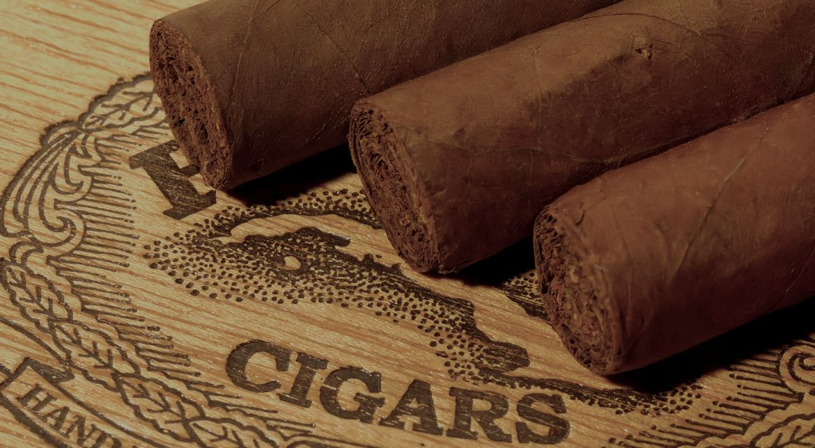 How to Age Cigars 101 - A Definitive Guide - Atlantic Cigar Company