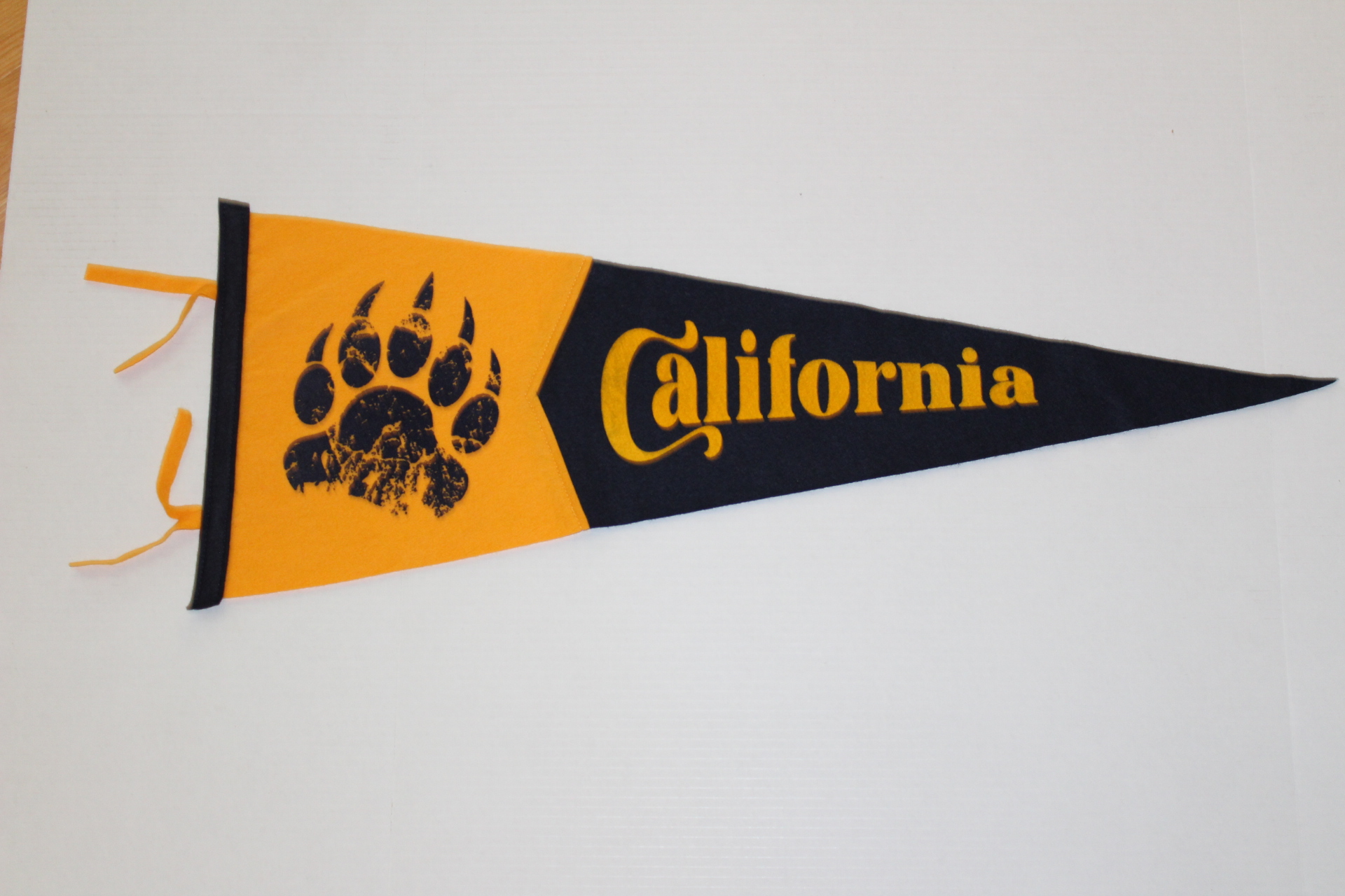 Vintage U.C. Berkeley "California" Wool Pennant - Collectible Ivy
