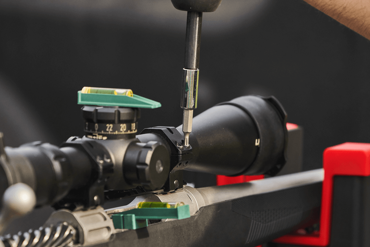 Weaver Modular Optics Level System to Perfectly Align Scope with ...
