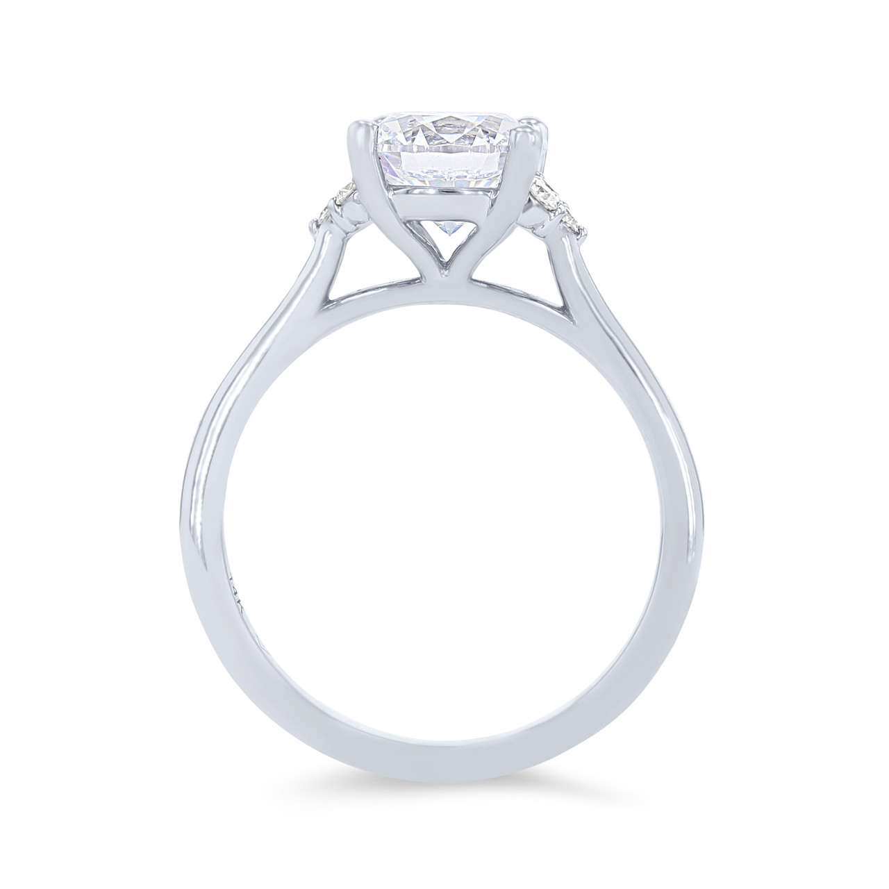 Diamond Cluster Engagement Setting by Classique