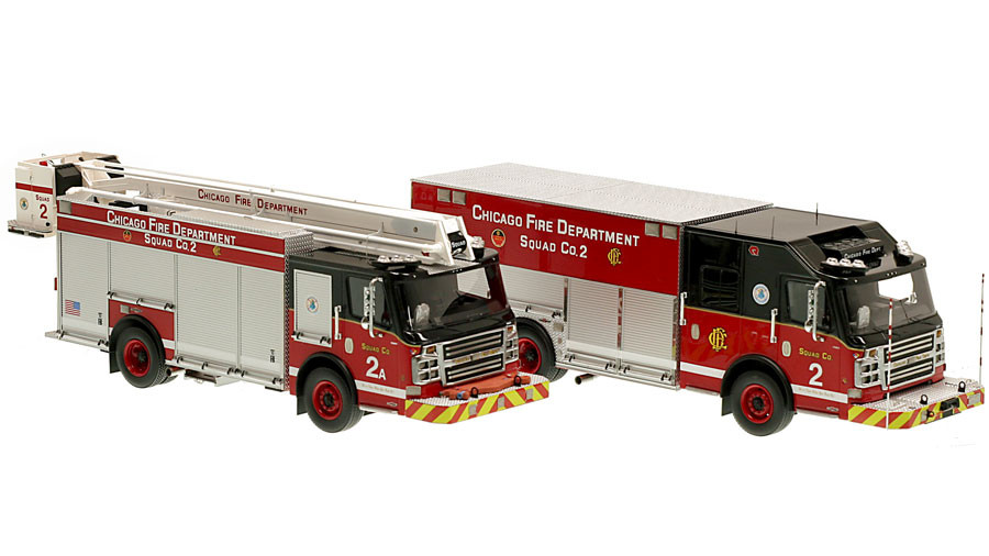 Fire Replicas Chicago Fire Department Rosenbauer Squad 2/2A Set Scale ...