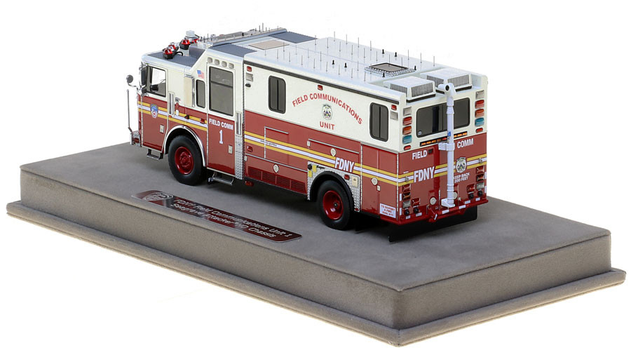 Fire Replicas FDNY Field Comm 1 Scale Model
