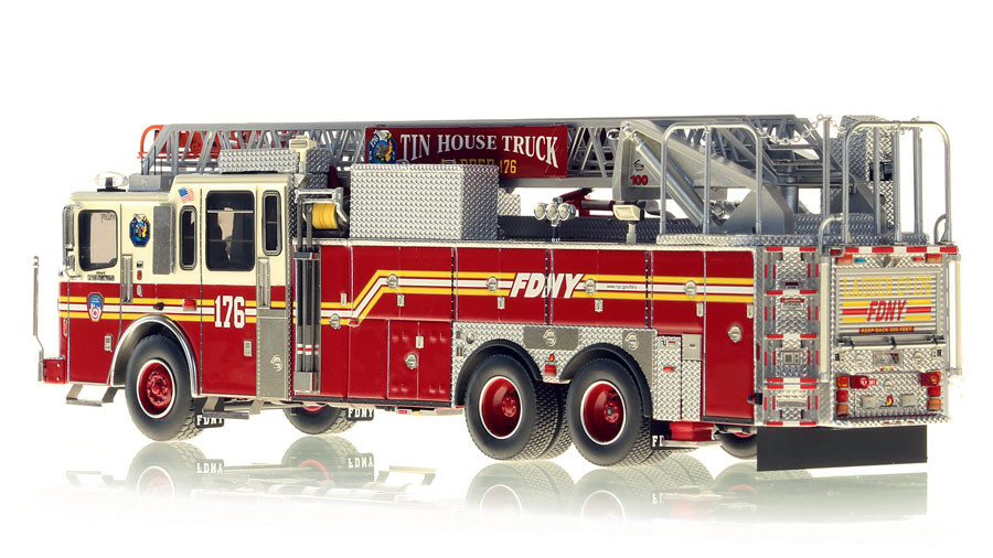 Fire Replicas FDNY Ladder 176 - Harlem Scale Model