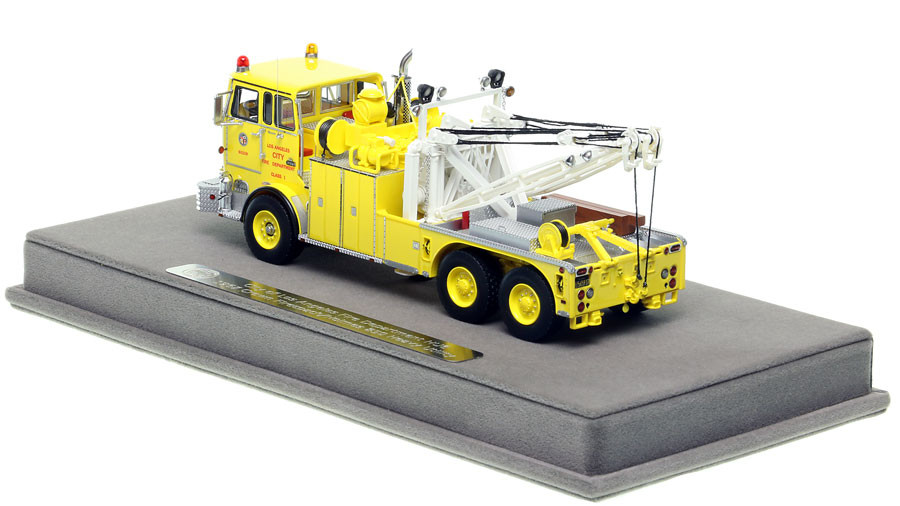 Fire Replicas City of Los Angeles Fire Department 1967 Crown Firecoach ...