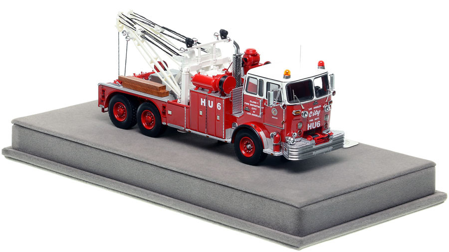 Fire Replicas City of Los Angeles Fire Department 1967 Crown Firecoach ...