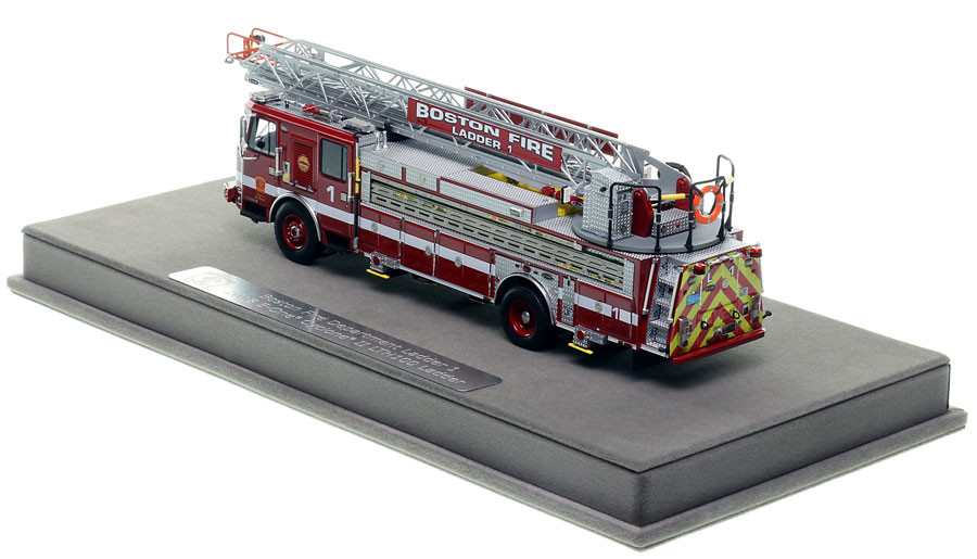 Fire Replicas Boston Fire Department 2018 E-One Cyclone II - Ladder 1 ...