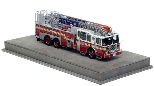 Fire Replicas FDNY Ladder 151 - Queens Scale Model