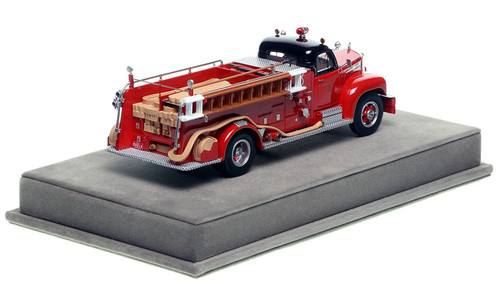 Fire Replicas Chicago Fire Department 1956 Mack® B95 Engine 113