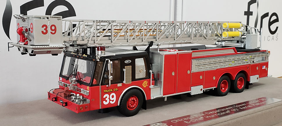 Fire Replicas Chicago Fire Department E-One Hurricane Tower Ladder 39 ...