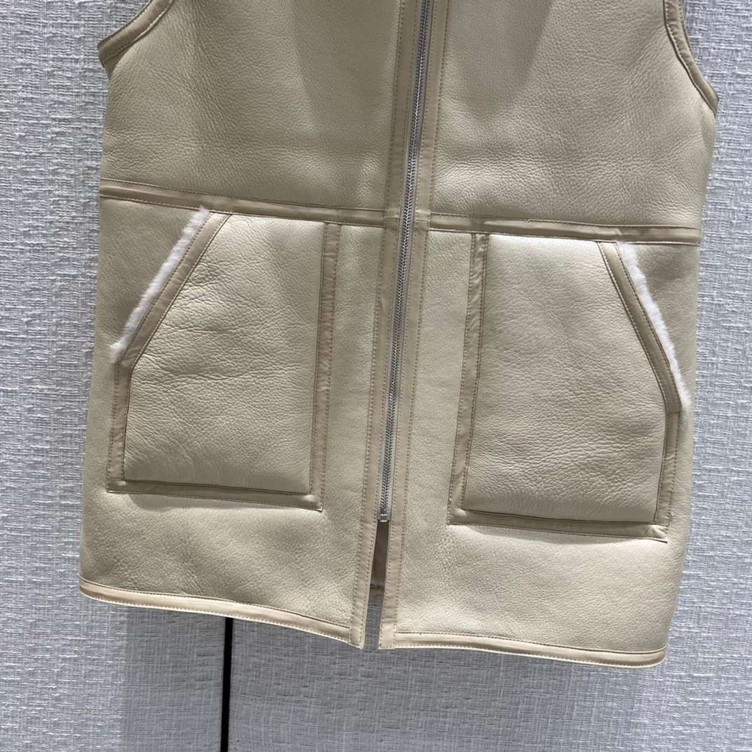 Hermès Reversible long leather vest Ivory - BVPRIVE
