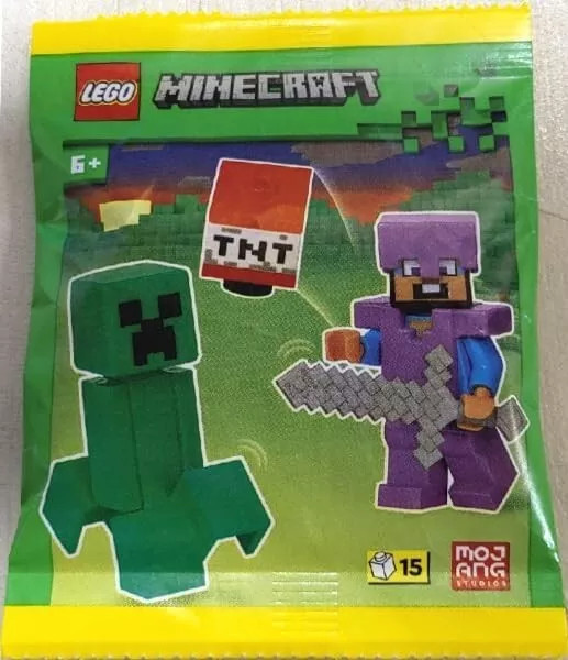 LEGO Minecraft: Steve Minifigure with Creeper and TNT - Ages 6+
