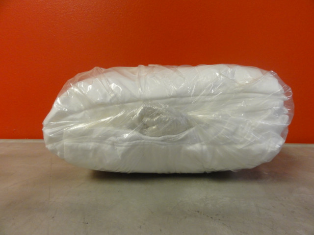 7 Bags of 10 SMS Level 2 Labcoat, White, Size: Small (70 Pieces)