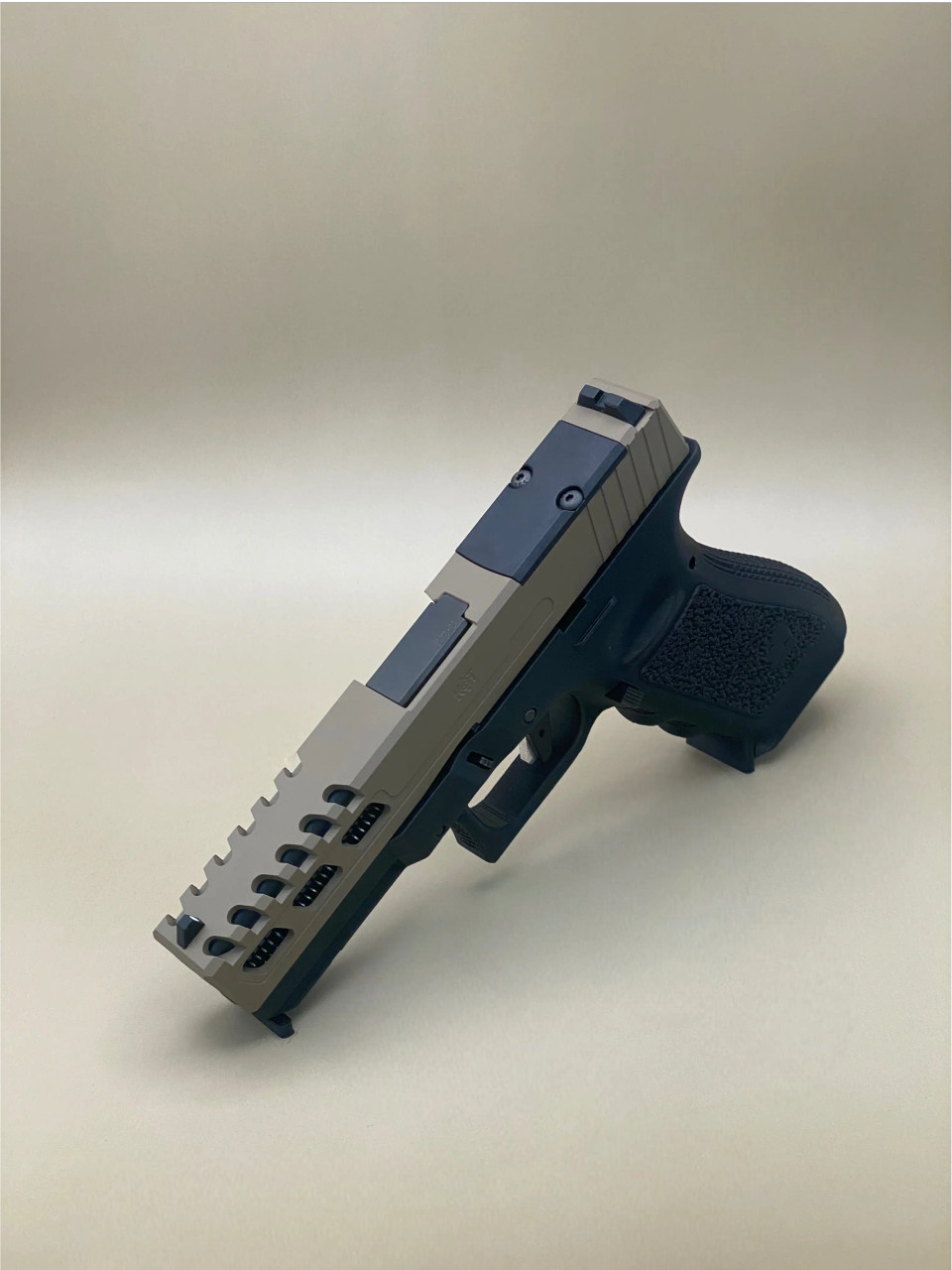 Glock 17 Gen 3 Complete Slide, Raptor Cut | Kineti-Tech