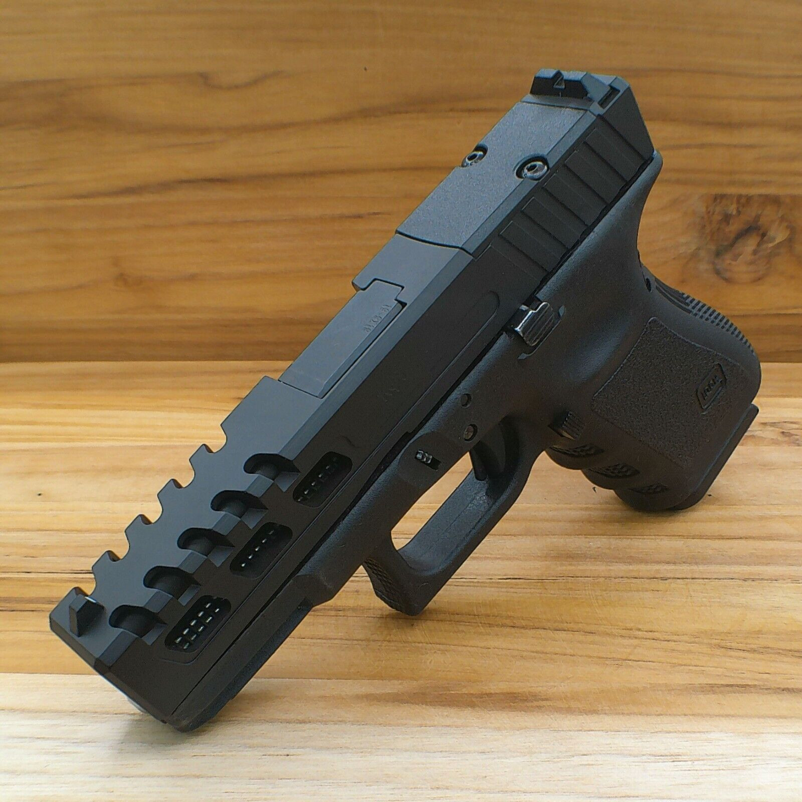 GLOCK 17 PATTERN SLIDE STYLE #8A COMPLETE ASSEMBLY WITH BLACK BARREL ...