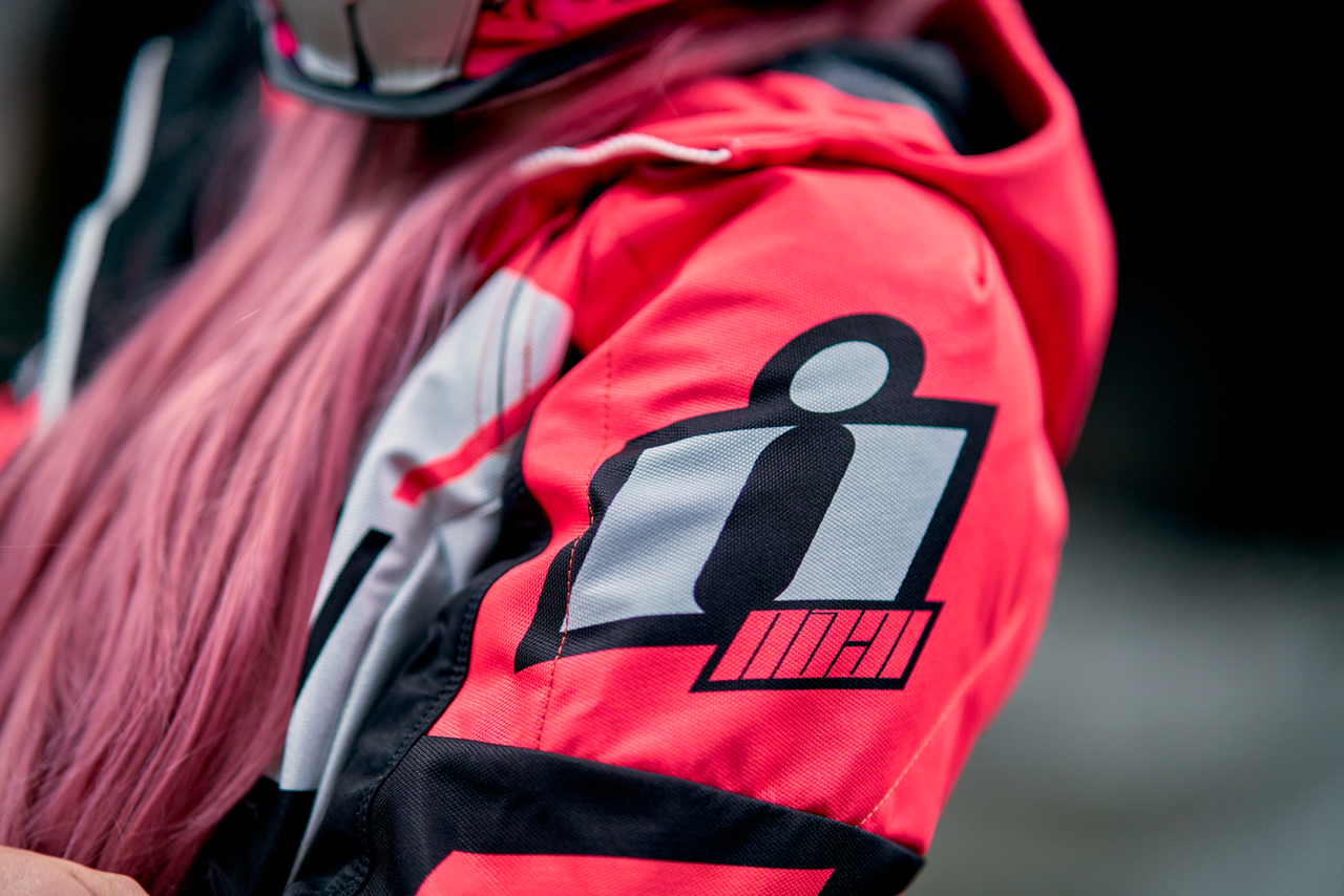 Icon Women's Airform Retro Jacket - MC Powersports