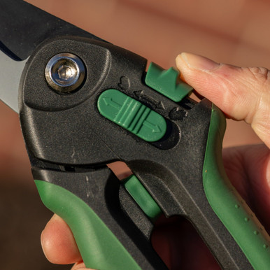 Garden Cutting Bypass Pruner Precision Pruning Tool - My Essentials
