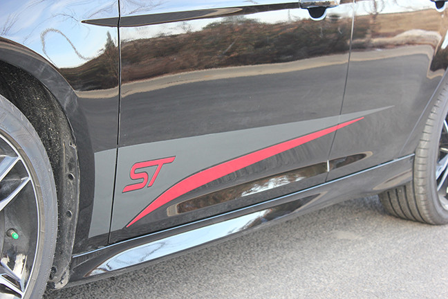 2015-2017 Ford Focus ST Graphics | Ford Focus Graphics