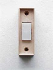 19614R Wall Button Universal non-lit