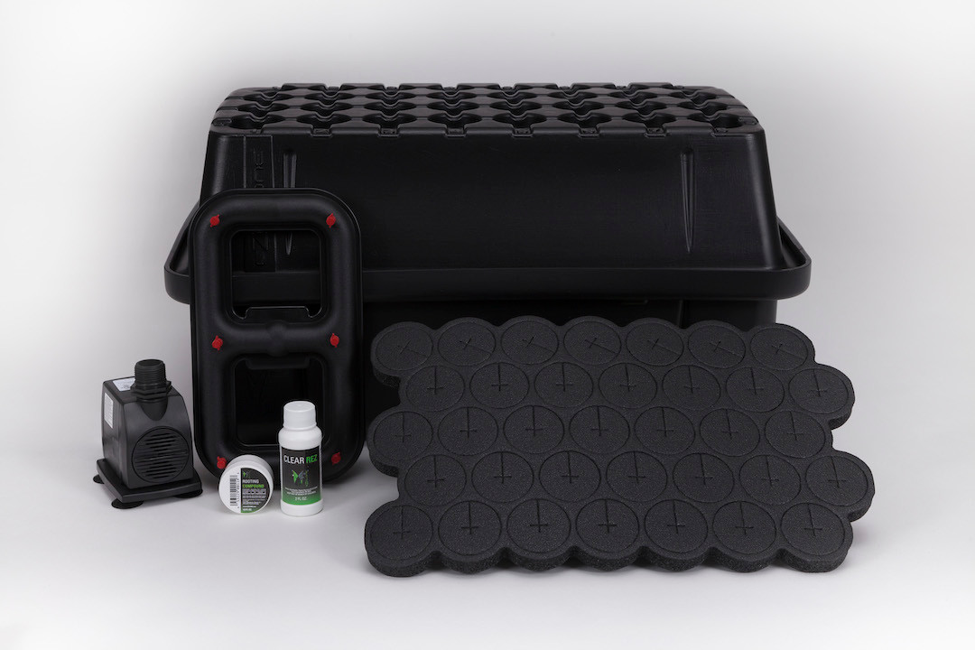 EZ-Clone Low Pro Cloner 32 Site - Black - New England Hydroponics