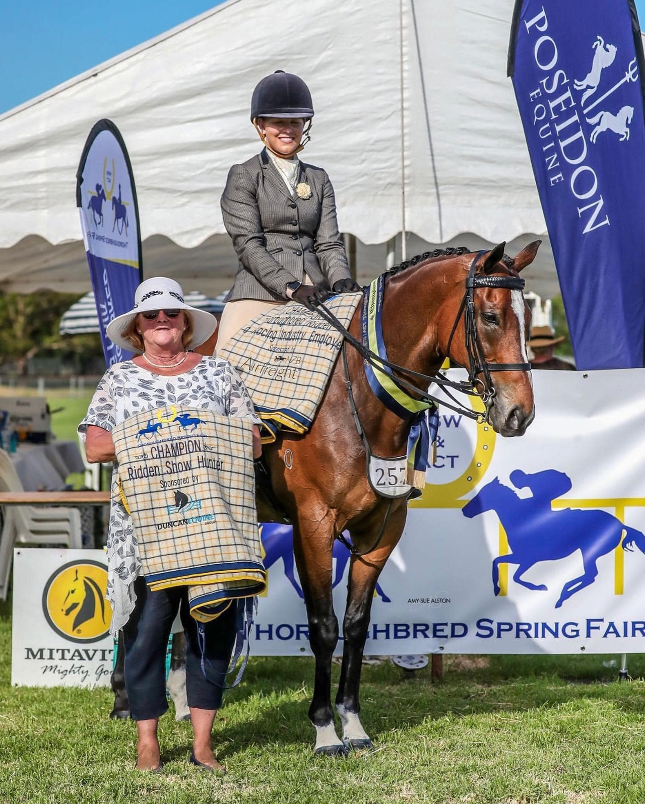Feeding the Off The Track Thoroughbred - Aussie Saddlery