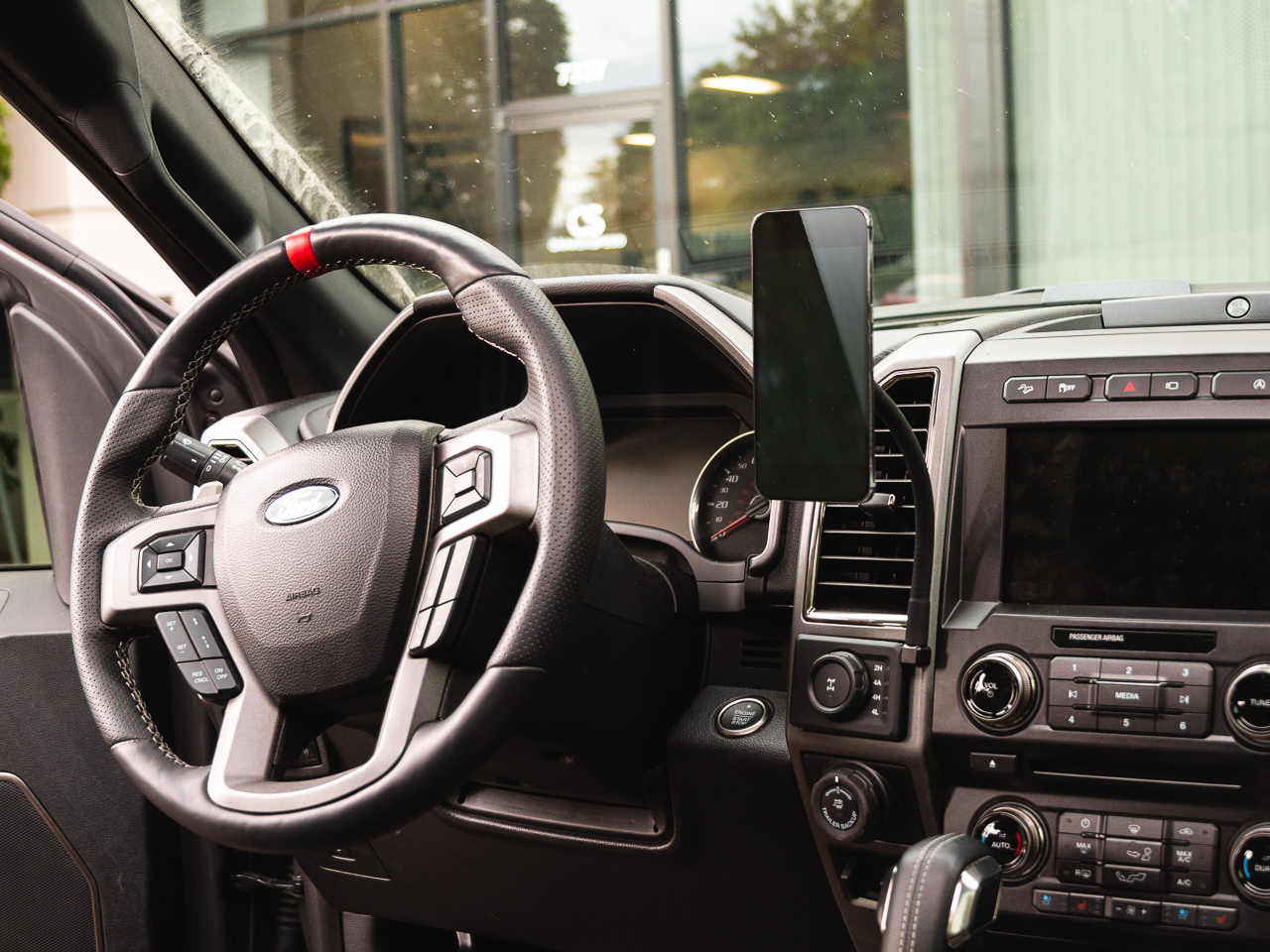 The Gemini Phone Mount