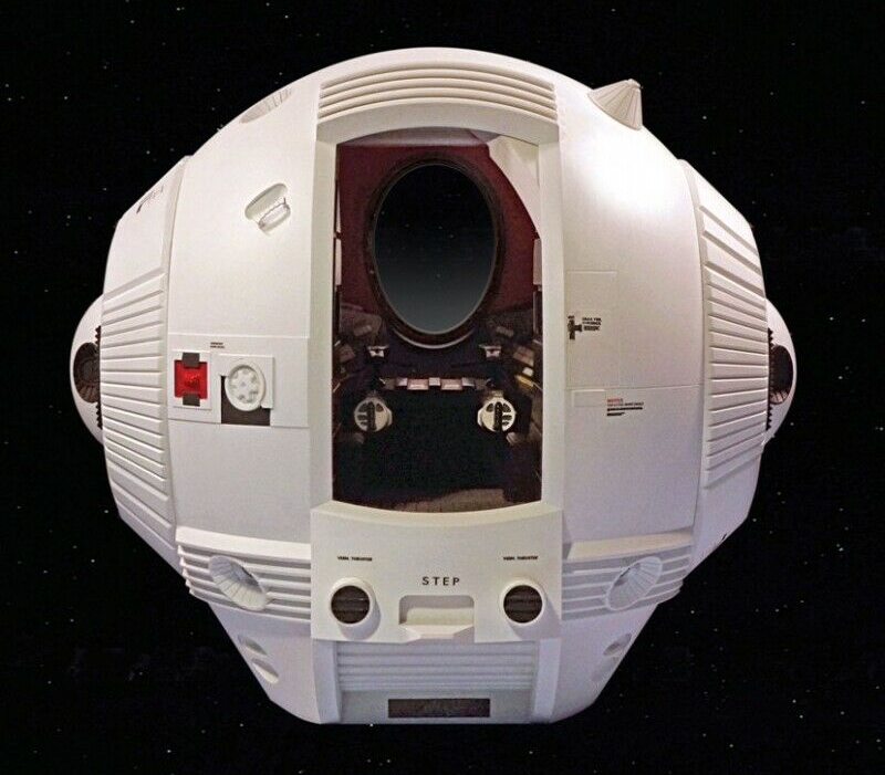 Moebius Models 1/8 EVA Pod 2001: A Space Odyssey Model Kit - Wonderland ...