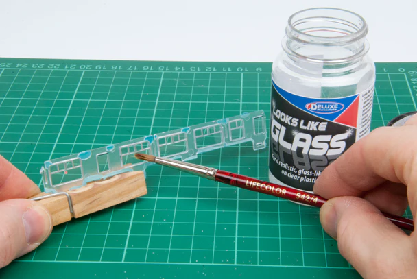 Deluxe Materials Looks Like Glass 100ml - Wonderland Models | DLBD-67 ...