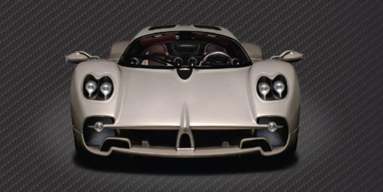 Pocher 1/8 Pagani Utopia Coupé - Wonderland Models | HK120 | £799.99