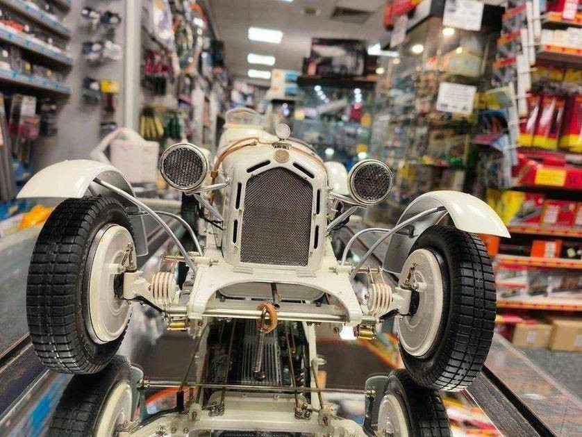 Pocher 1/8 Alfa Romeo 8C 2300 Monza Muletto Ready Assembled ...