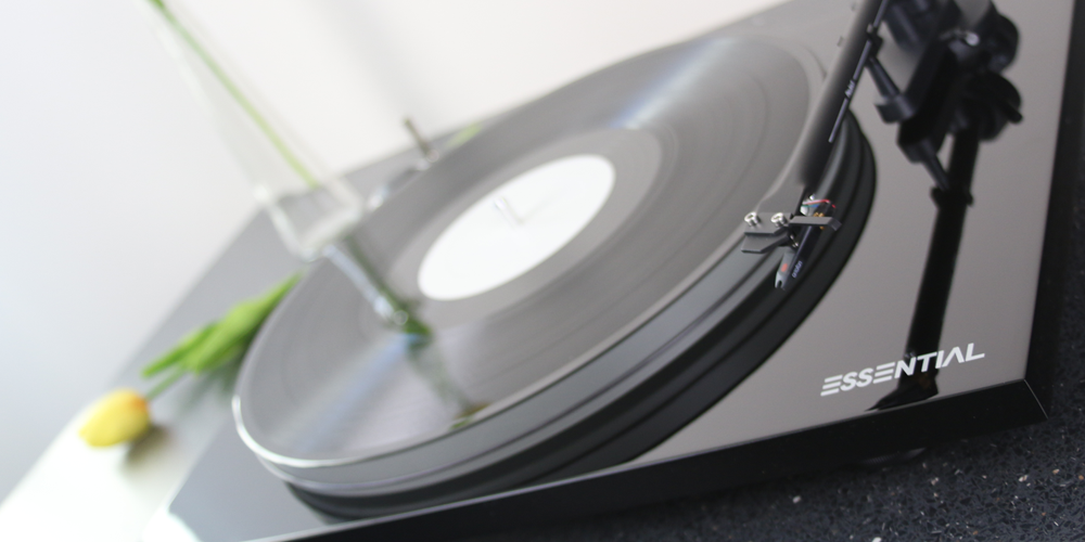 ProJect Audio Essential III Bluetooth Turntable - Quality and ...