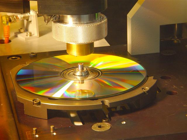 CD vs Vinyl - Some Vital Differences - Stereophonic HiFi Store Melbourne