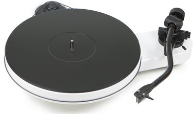 ProJect RPM 3 Carbon Turntable with Ortofon 2M Silver Cartridge ...