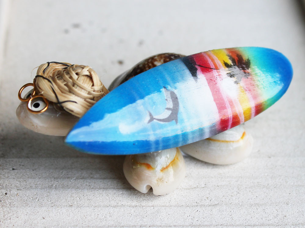 Large Surfin Turtle with Color Surfboard - Sea Shell Novelty - Beach ...